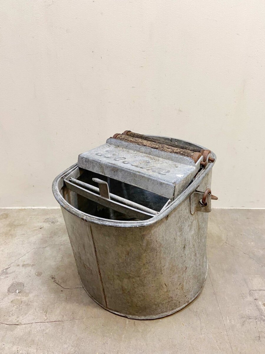 Vintage Metal Mop Bucket【7654】 | D-FRAME